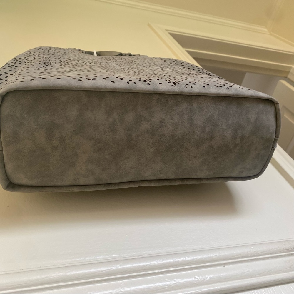 Large Gray Suede Handbag - Gem